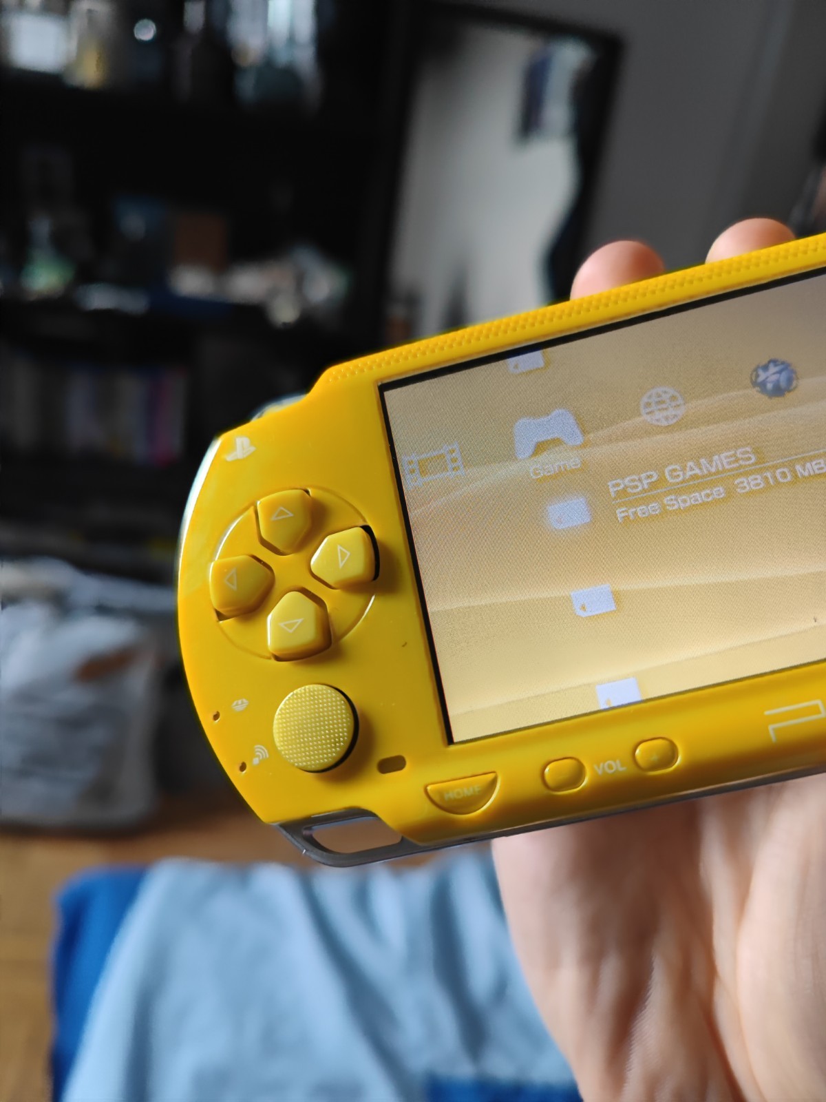Sony PSP-1000 | NEW | Candy Yellow MOD With 250+ Games (PSP, PS1, HB ...