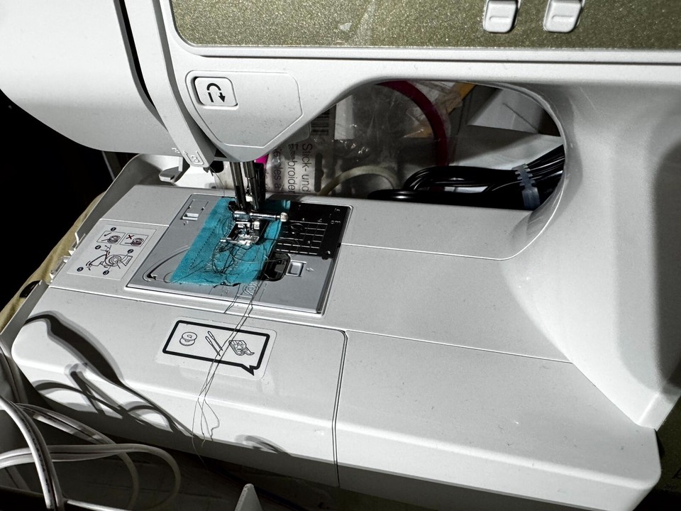 Brother CE1125PRW Computerized 100-Stitch Sewing Machine 12502645177| eBay