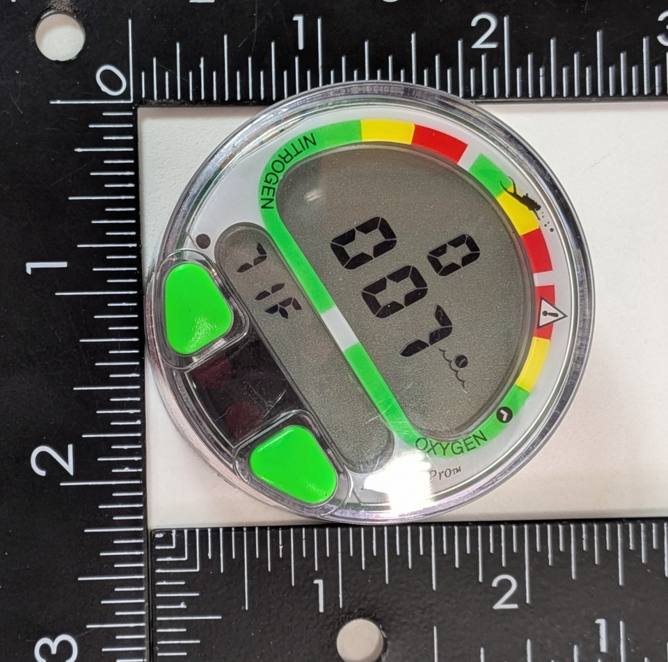 Aeris Atmos Pro Air & Nitrox Puck Module Scuba Dive Computer 2 Buttons ...