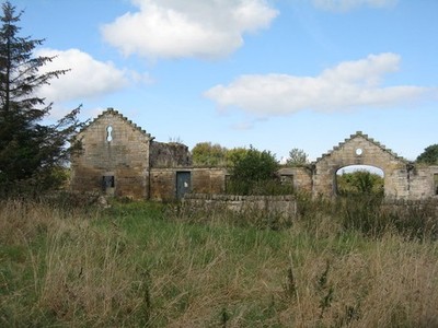 Photo A2 Crow step gables Dalkeith/NT3467 Two gables and a wide entranc ...