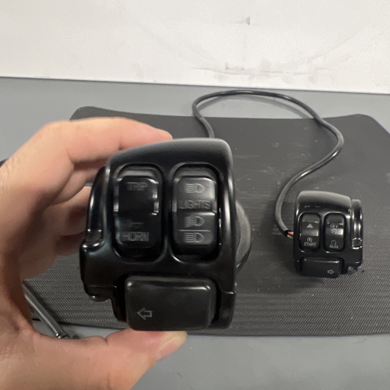 Genuine Harley Davidson 71500297 Right Hand Switch Module for sale ...