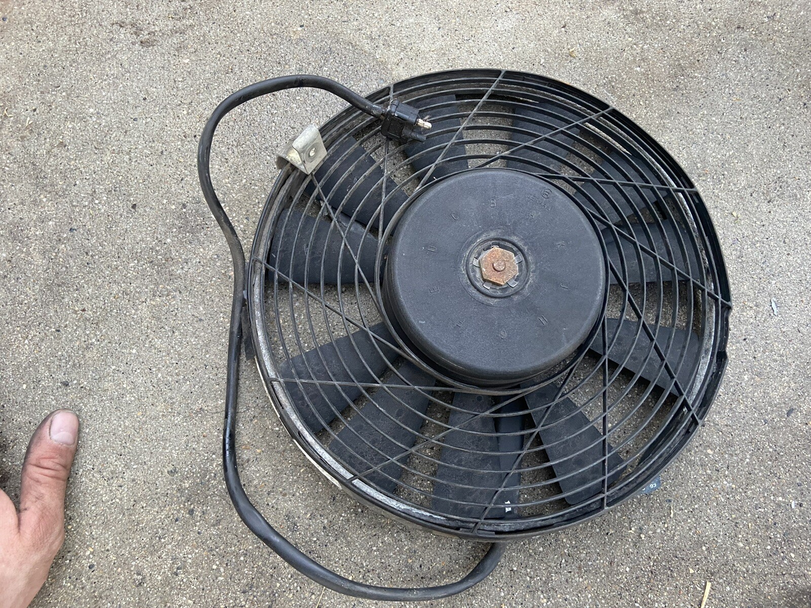 Mercedes Benz W123 300TD Cooling Fan OEM Aux 0005004893 0130701027 ...