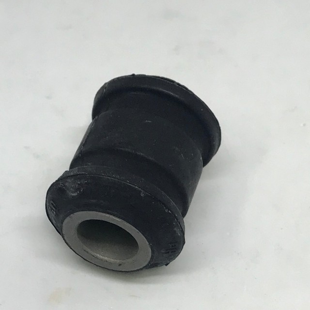 Hyundai OEM 03-08 Tiburon Lower Control Arm-rear-bushings 552272D000 ...