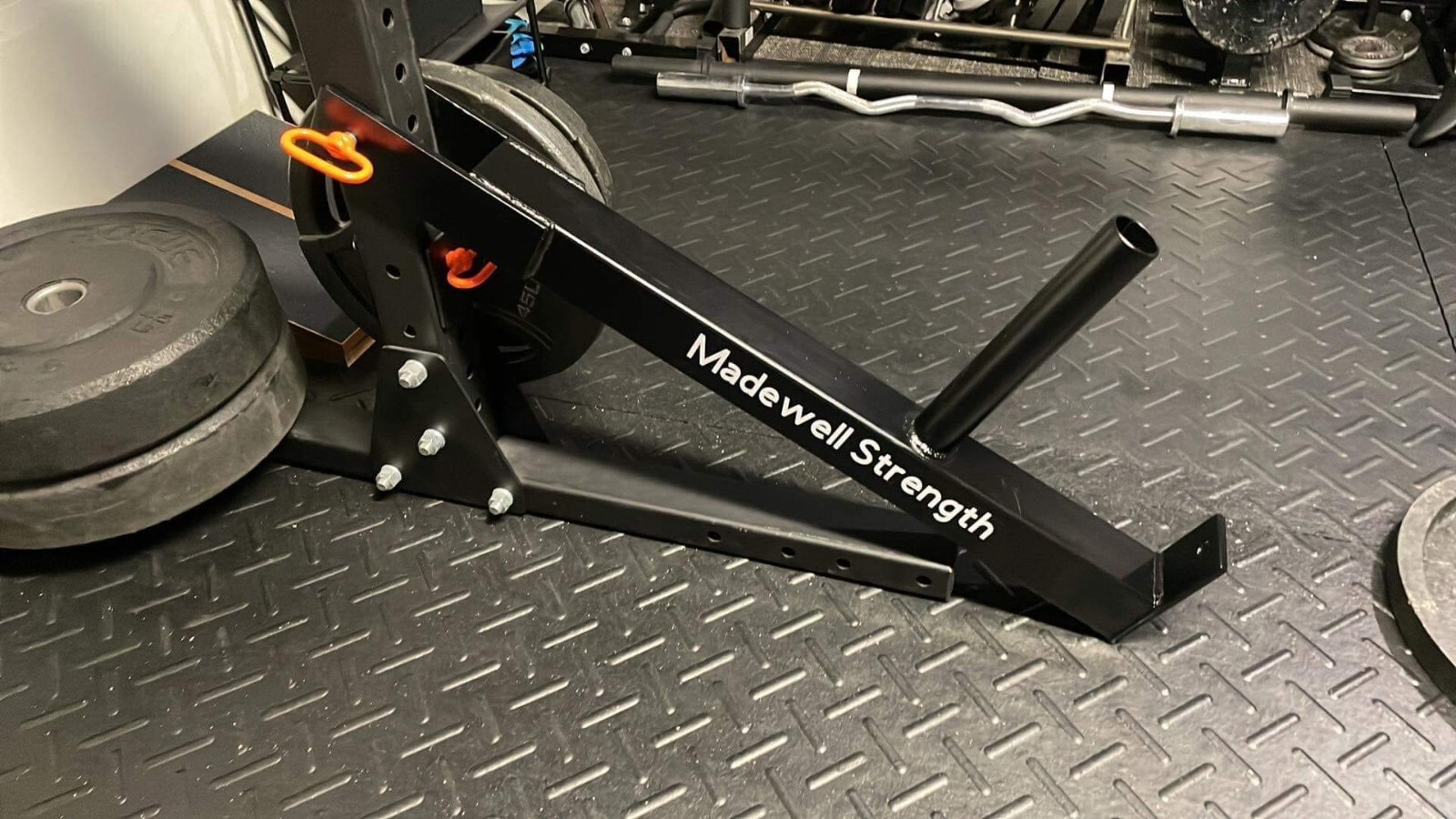Madewell Strength 3x3 Belt Squat Attachment : an alternative way to ...