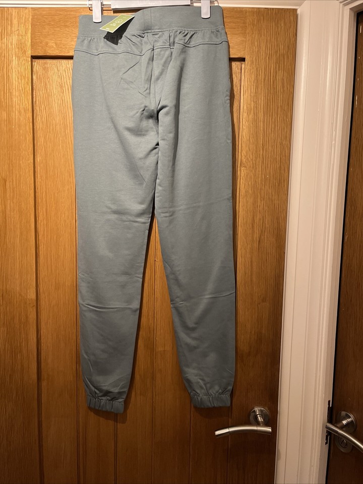 NEW WITH TAGS, GIRLS TROUSERS ,GREN JOGGING STYLE AGE 11-12 YRS TXM ...