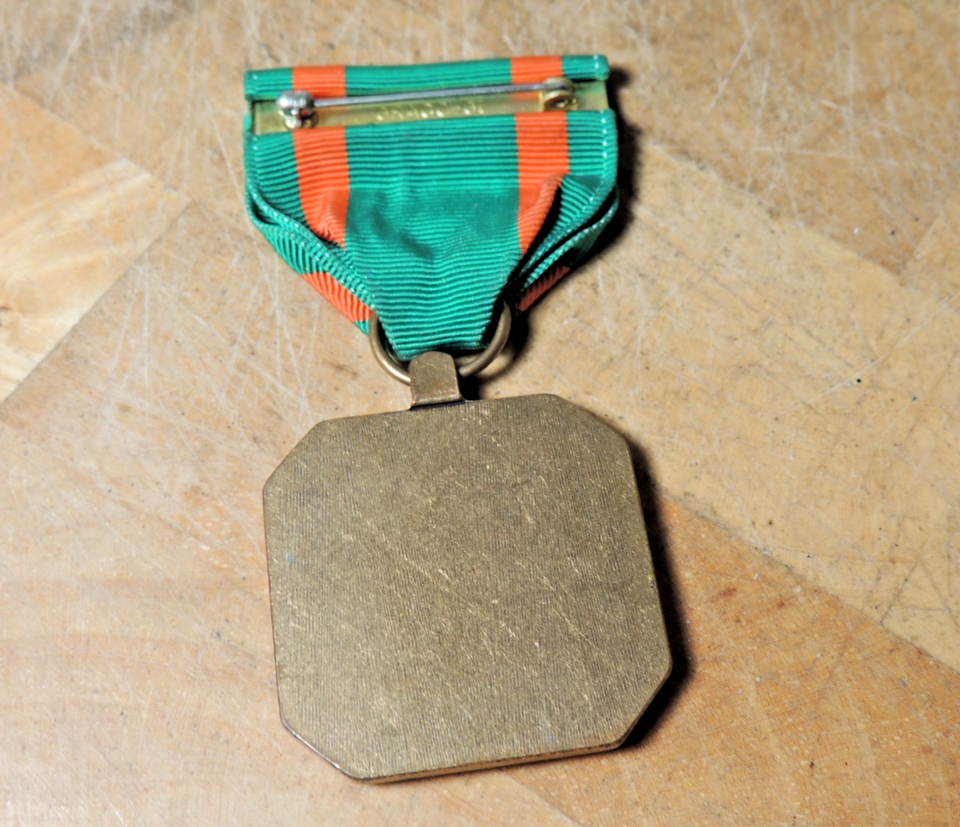 US Navy And Marine Corps Achievement Medal Full Size Anchor NAM Vintage ...