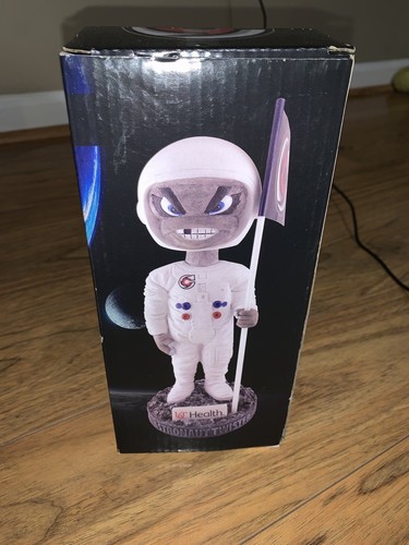 Cincinnati Cyclones 2022 Twister Astronaut Bobblehead NEW | eBay