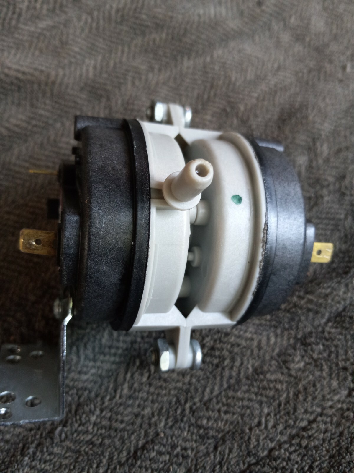 Honeywell BA20106 C341750P02 HIGH LOW Furnace Air Pressure Switch 2 ...