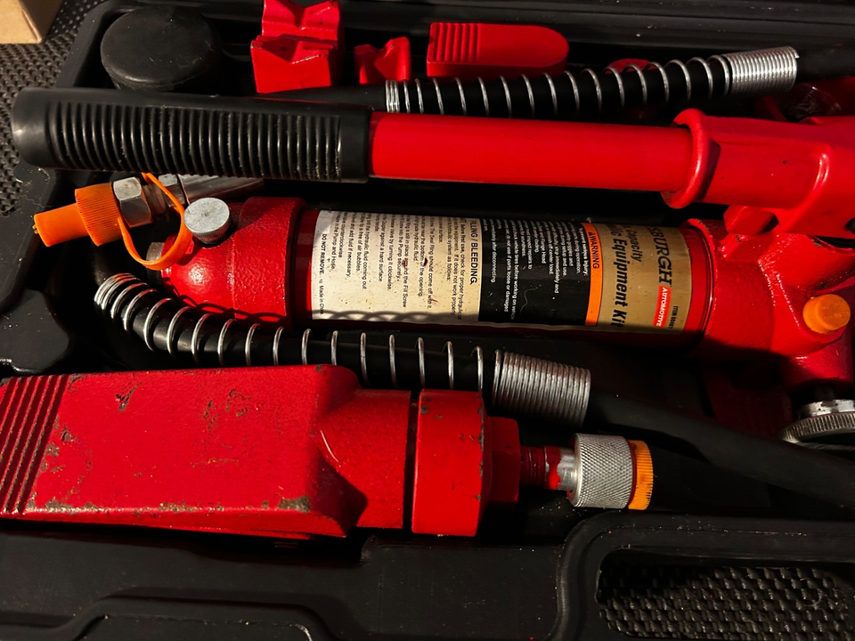 PITTSBURGH 4 Ton Portable Hydraulic Equipment Kit Porto Power | eBay