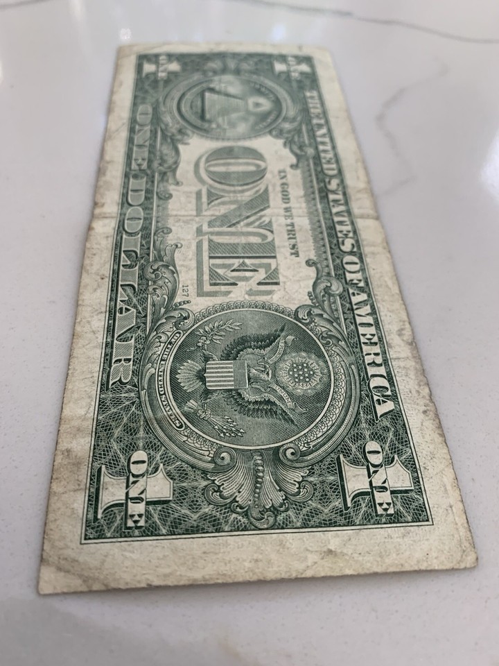 $1 ONE DOLLAR BILL - Mismatch Serial Number Color / Ink Well ...