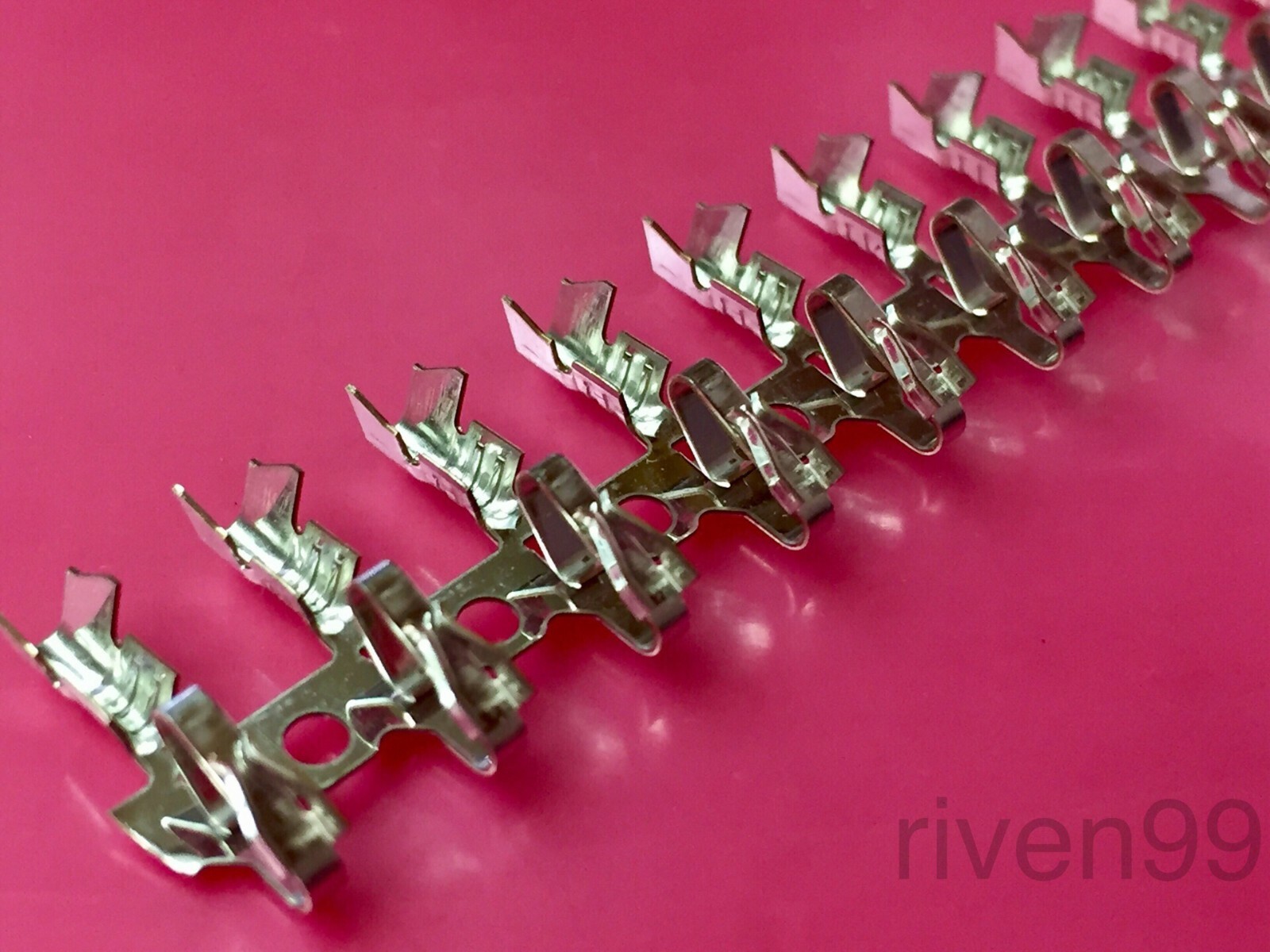 MOLEX Trifurcon KK 396 Crimp Terminal, 18-20AWG, 6838, 3.96mm/0.156 ...