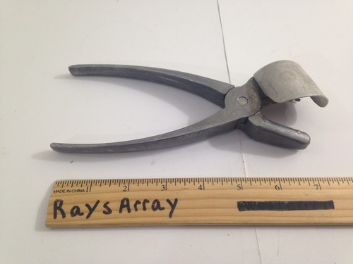 Vtg YORK Nut Sheller Cracker TEXAN All metal Made in Texas Spring ...