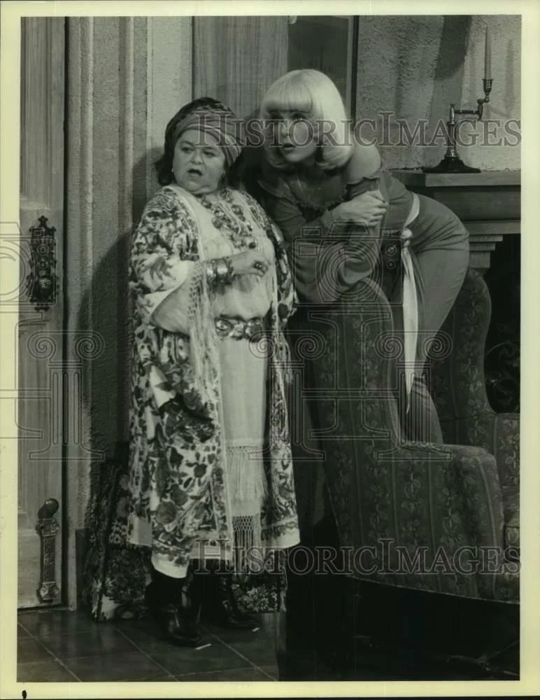 Zelda Rubinstein Full Body