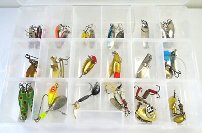 Vtg Fishing Lures Lot Collection 35+ pcs metal mixed lure lot ...