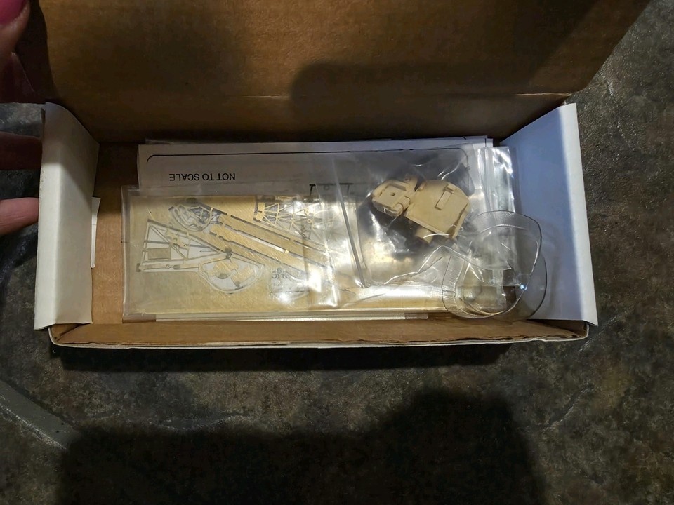 1990 Esoteric Models Kit NAV-1 1:72 Scale Bell 47 Helicopter Korean War ...