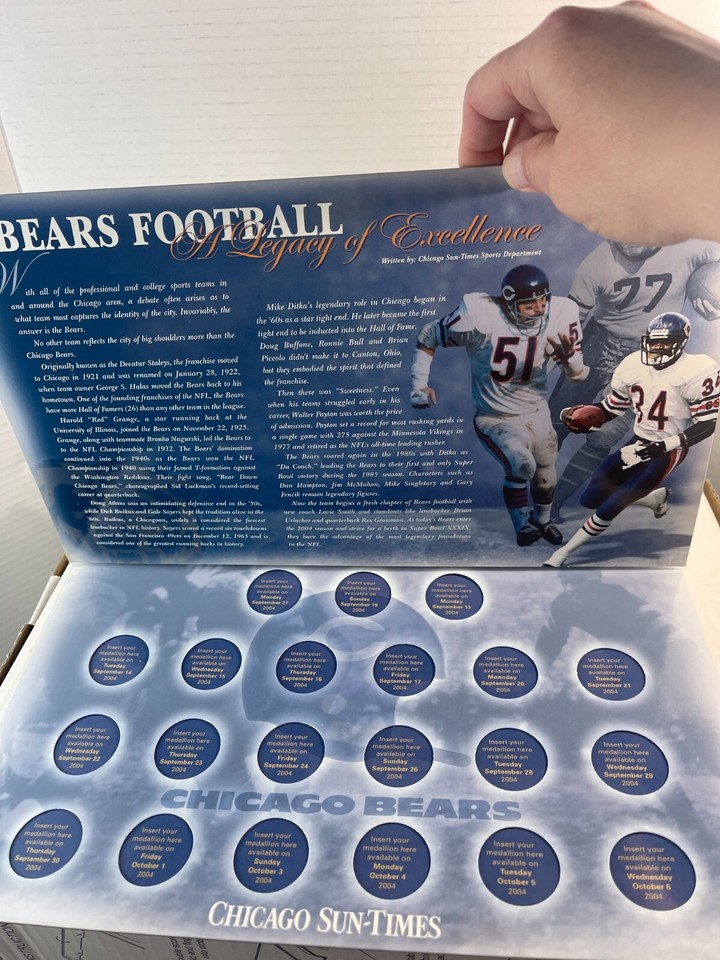 2004 Chicago Bears Legends Medallion Collection Book | eBay