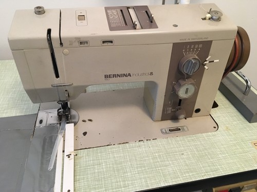 BERNINA 950 industrial sewing machine, straight stitch, zig-zag, +20 ...