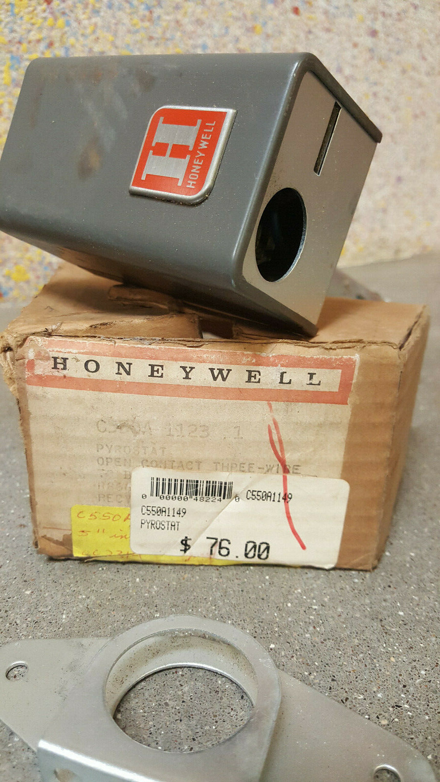 NEW IN BOX HONEYWELL PYROSTAT FLAME CONTROL C550A 1123 | eBay