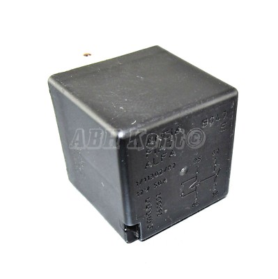 670-Fiat Alfa Lancia /2009-2017 4-Pin Black Relay 1/11302/87 Omron ...