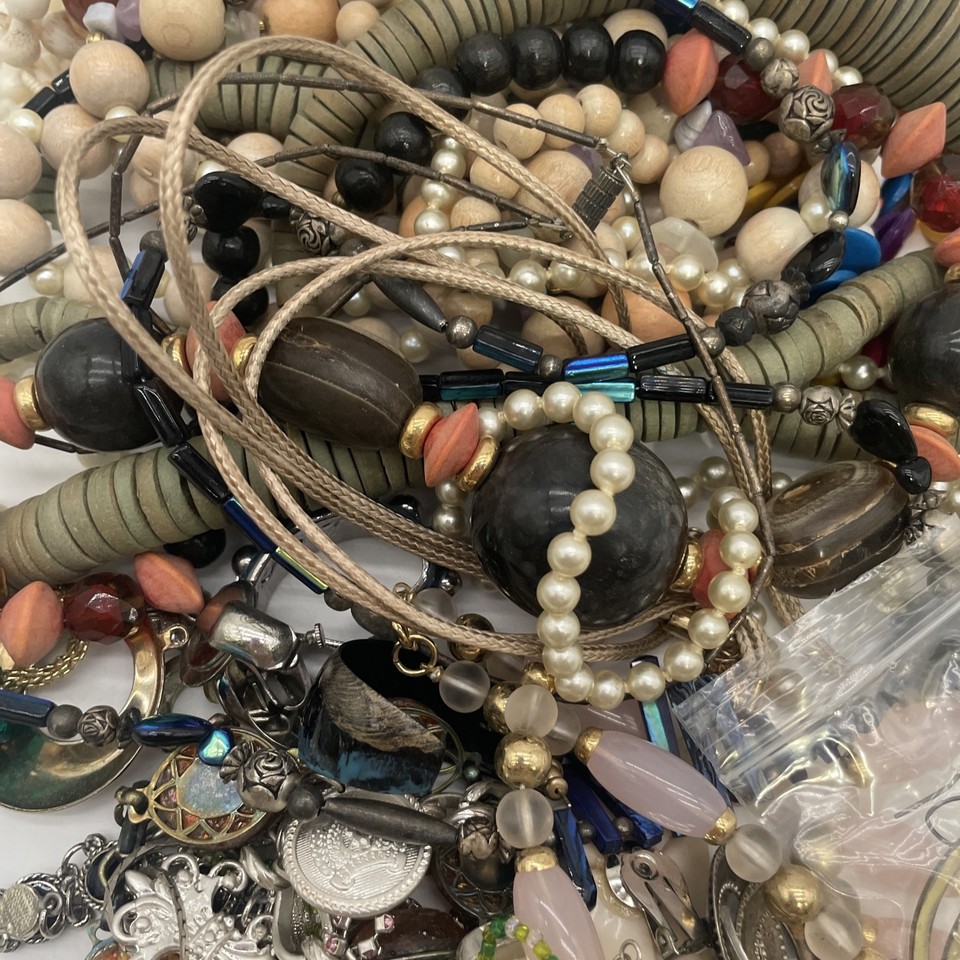 2lbs VTG Estate Jewelry For REPAIR REPURPOSE ARTISAN CRAFT Use Broken ...