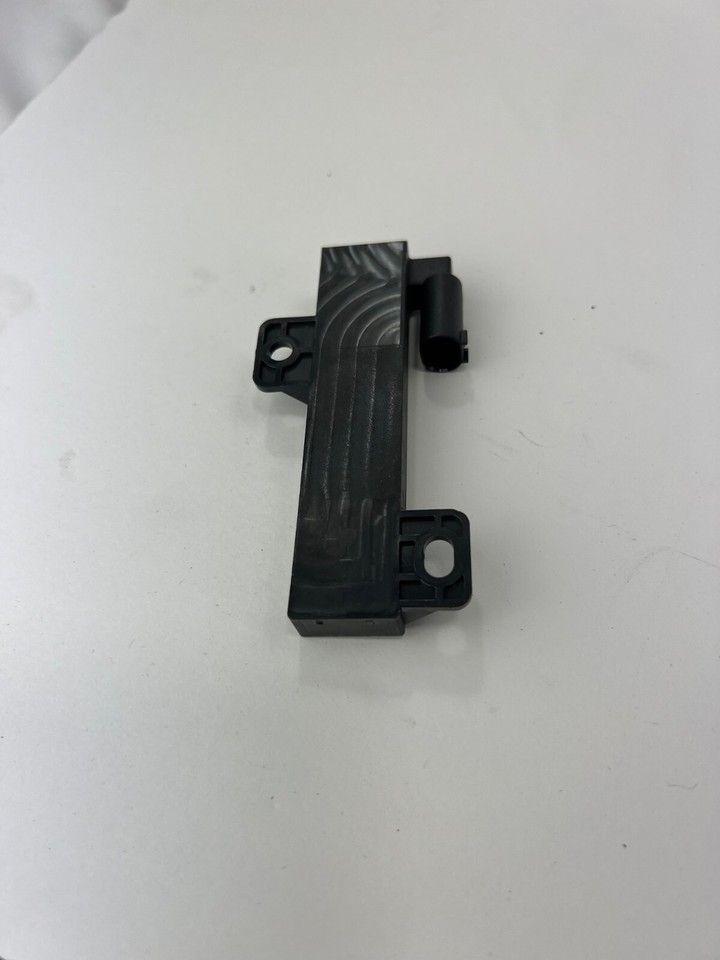 2015-2022 DODGE CHARGER AWD KEYLESS ENTRY ANTENNA CONTROL MODULE ...