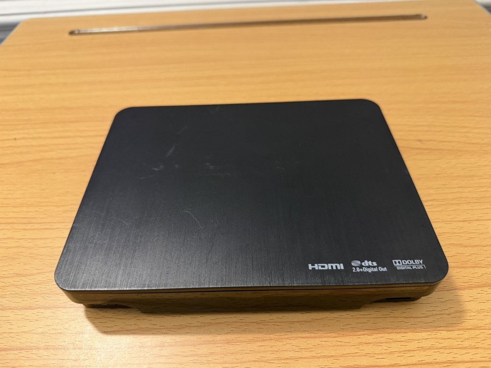 WD TV LIVE HUB 1TB WDBACA0010BBK - Media Centre Streamer. No Remote ...