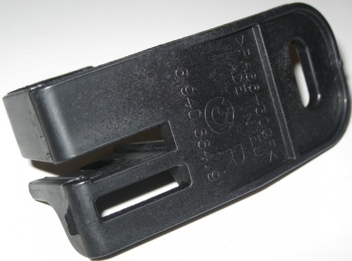 BMW E81 E82 E87 E88 E89 Head Light Bracket Clip Right 63126940664 New ...