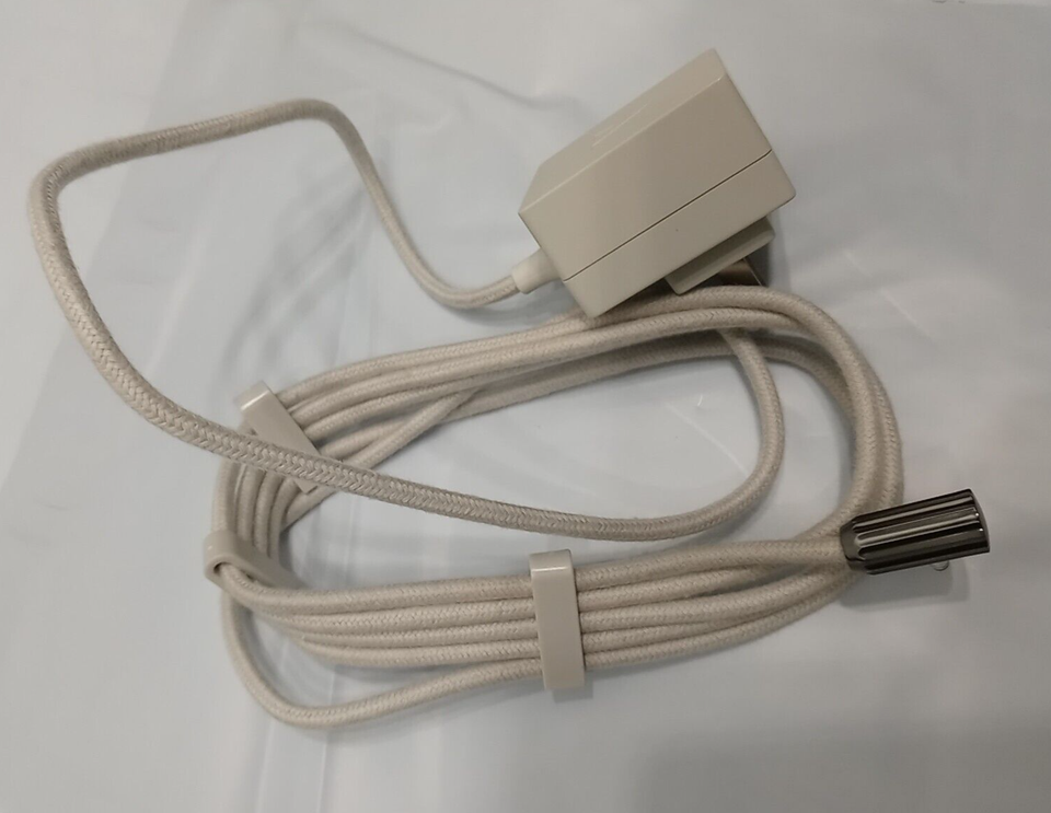 OEM Aura Digital Photo Frame AC Adapter Power Supply 5V 2A 10W SR ...