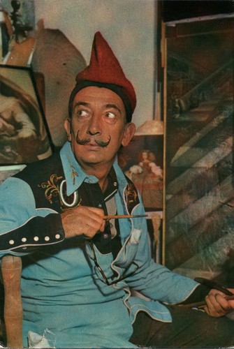 Salvador Dalí Painting Portrait Wearing Red Cap & Cowboy Shirt Vintage ...