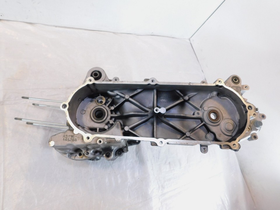 Yamaha C3 & YW50 Zuma 50 50F 50FX Silver Engine Motor Crankcase Crank ...