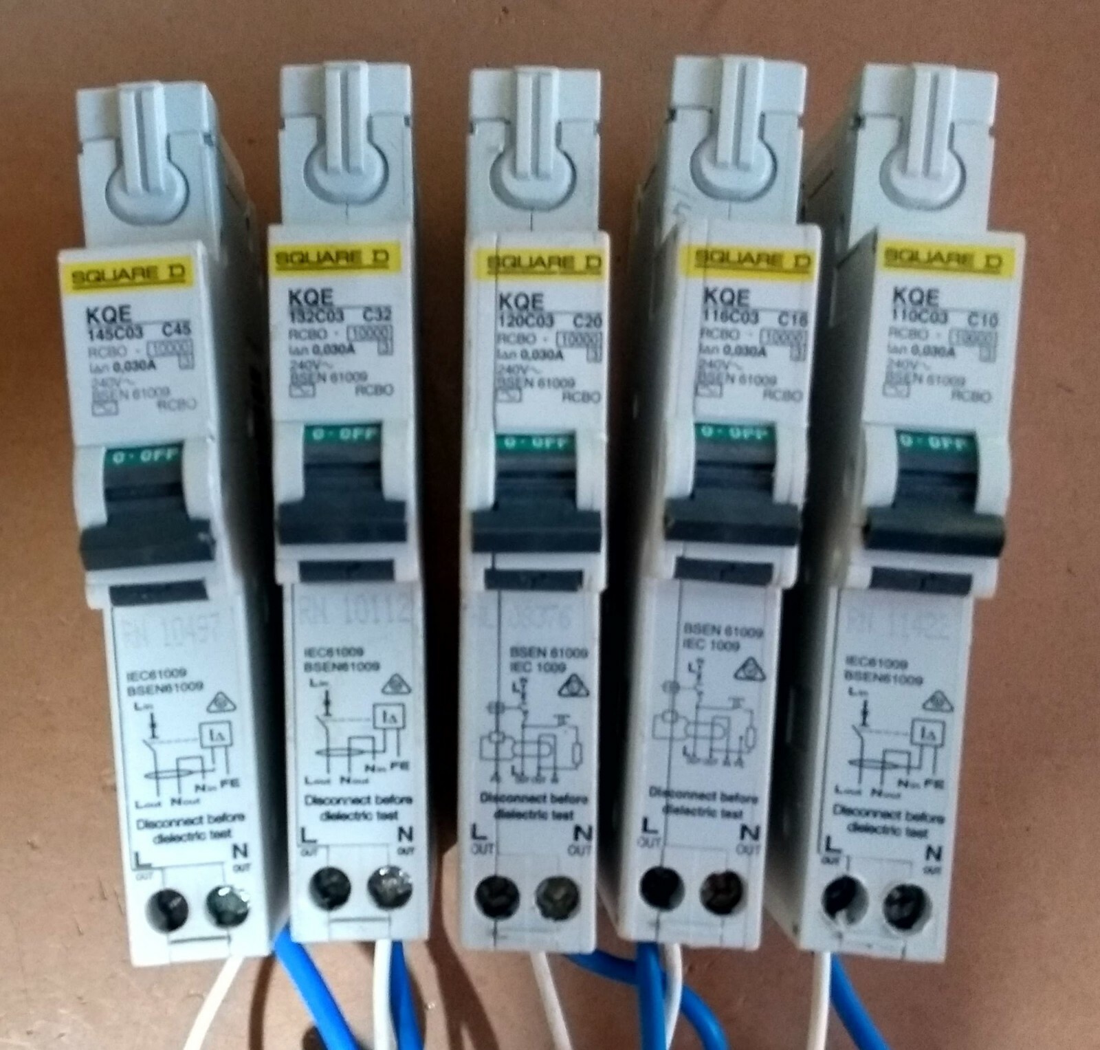 Square D/ Schneider KQE RCBO 30mA, 45A, 32A, 20A, 16A, 10A, Type C ...