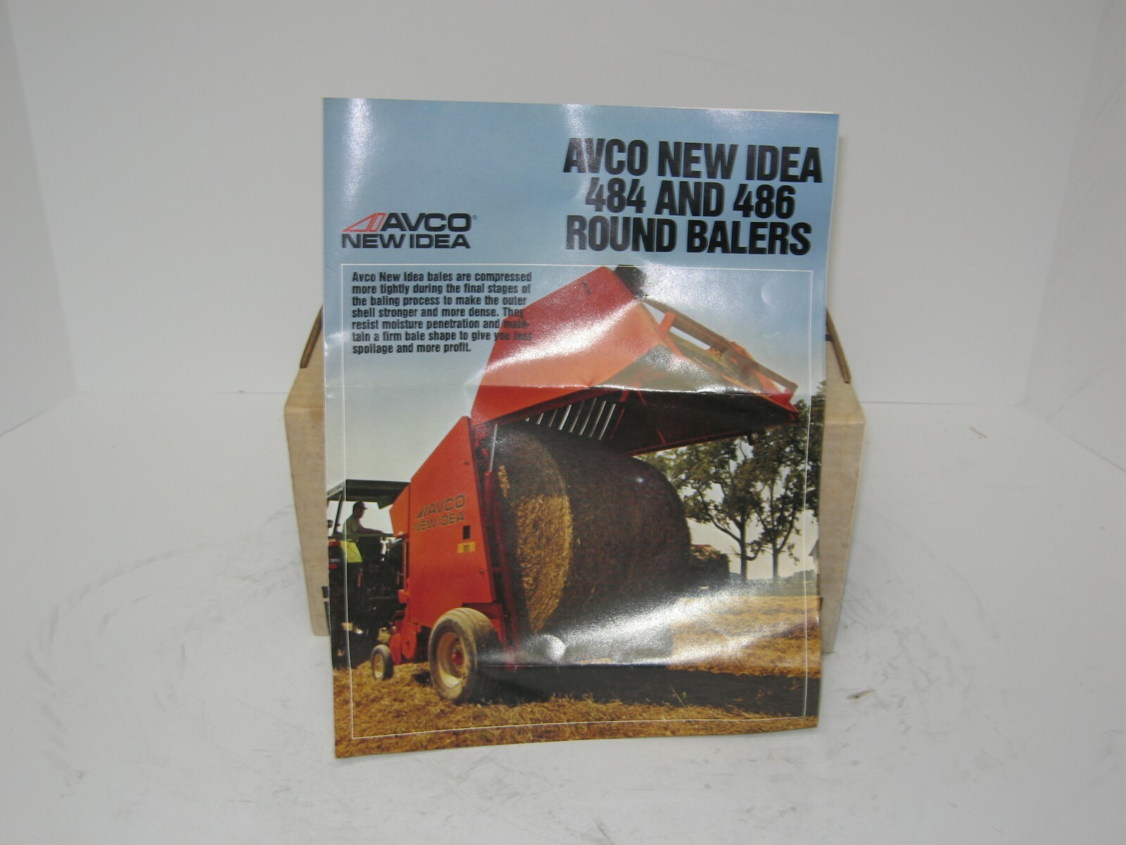 1/16 AVCO NEW IDEA MODEL 484 BALE KING ROUND BALER w/BALE NIB dealer ...