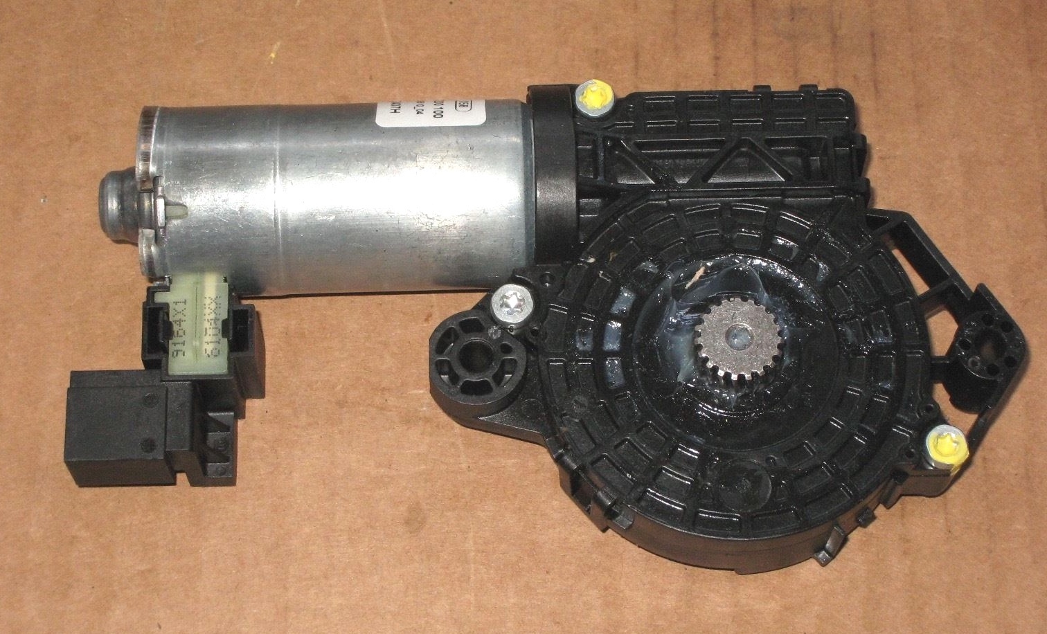 2014-2020 MERCEDES S550 S63 SUNROOF ROLLER SHADE MOTOR, 1769068700 ...
