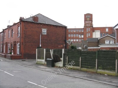 Photo 6x4 Chadderton - Raven Mill From Denton Lane The sort of view ...