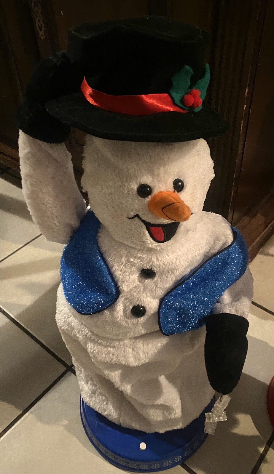 Gemmy Snowflake Spinning Snowman Animated Sings Dances Snow Miser works ...