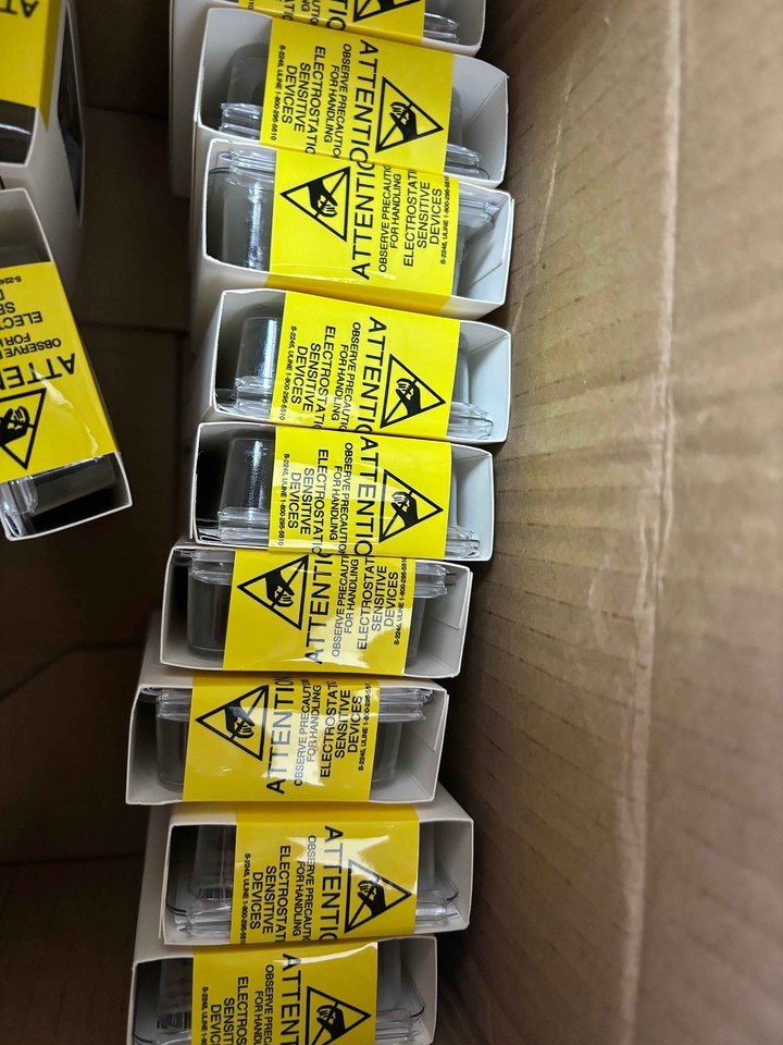 P9H30A HPE 32G SFP+ 855071-001 FTLF8532P4BCV-HP FOR 868141-001 P9M76A ...