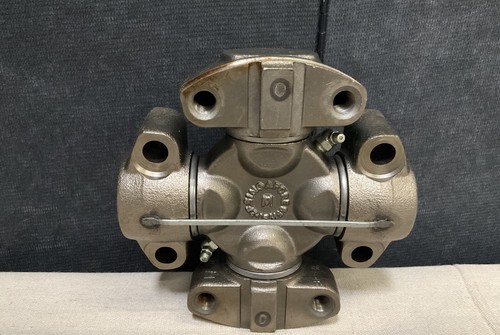 NEW MERITOR CP85WB-HB UNIVERSAL U-JOINT PARTS KIT CP85WB48 2520-01-285 ...