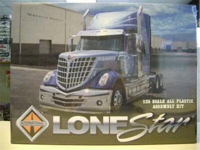 Moebius 1300 International Lone Star model kit | eBay