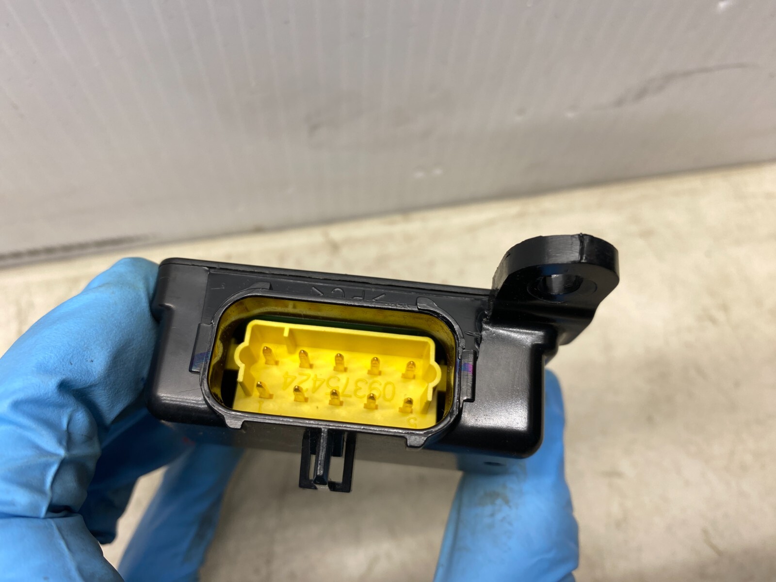2003-2006 VOLVO XC90 RIGHT PASSENGER FRONT SEAT OCCUPANCY MODULE ...