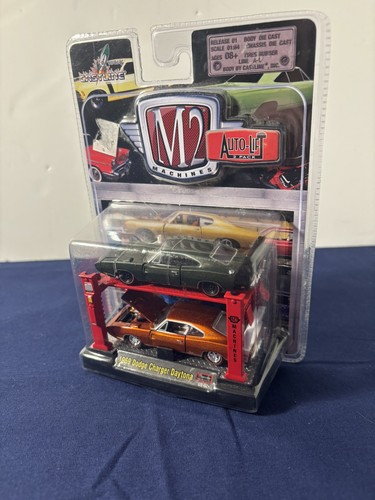 2009 M2 Machines Auto-Lift 2 Pack 1969 Dodge Charger Daytona | eBay