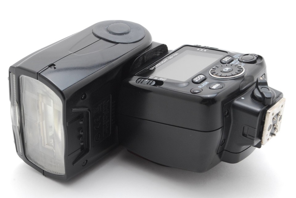 [NEAR MINT in Original Case] Nikon Speedlight SB-700 Shoe Mount Flash ...