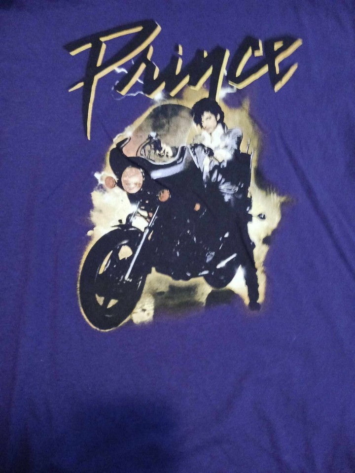 Prince Purple Rain Graphic T-Shirt Tee Mens Large Purple Short Sleeve ...