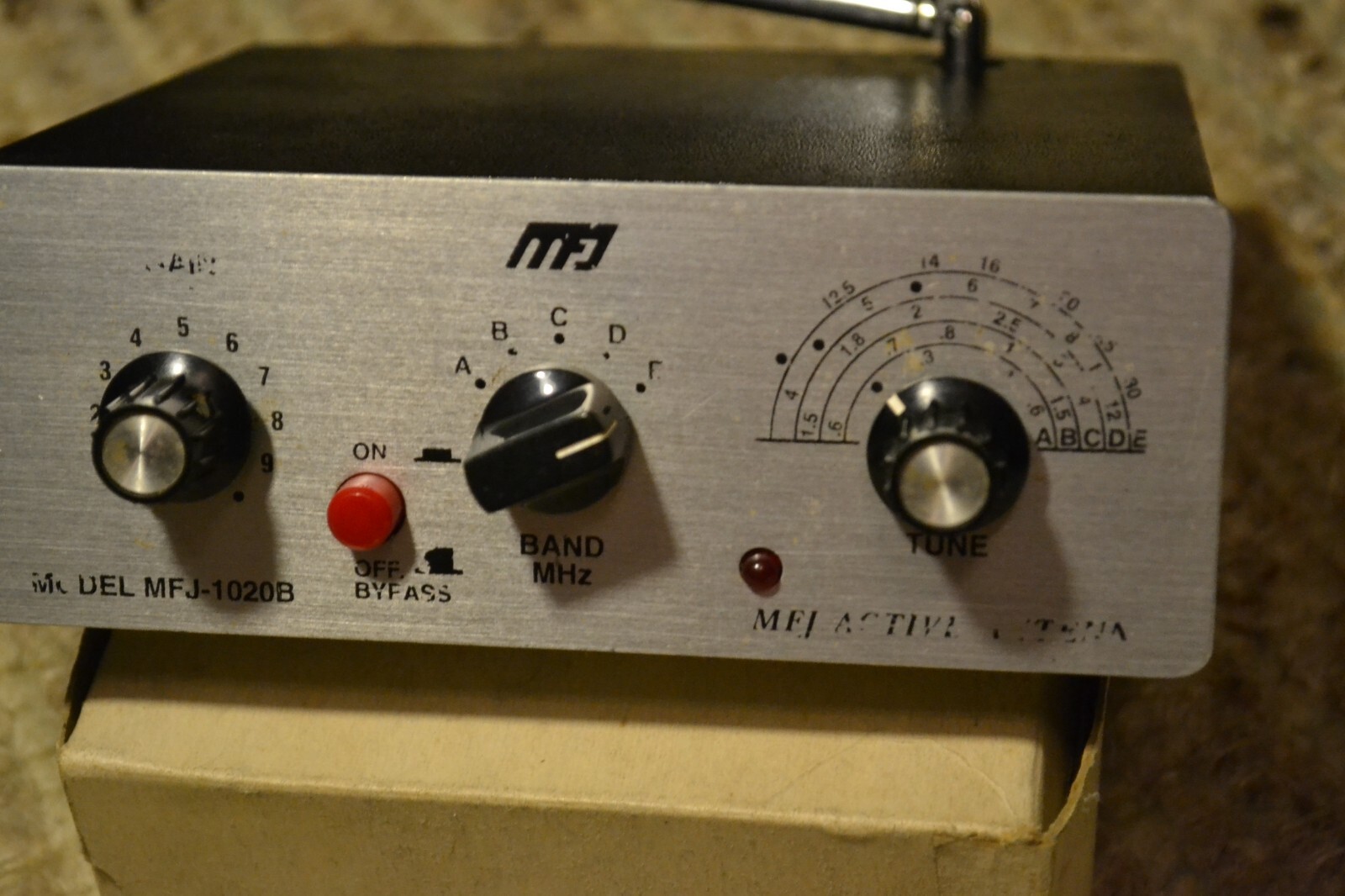 MFJ-1020B, ANTENNA, SWL INDOOR ACTIVE ANTENNA | eBay