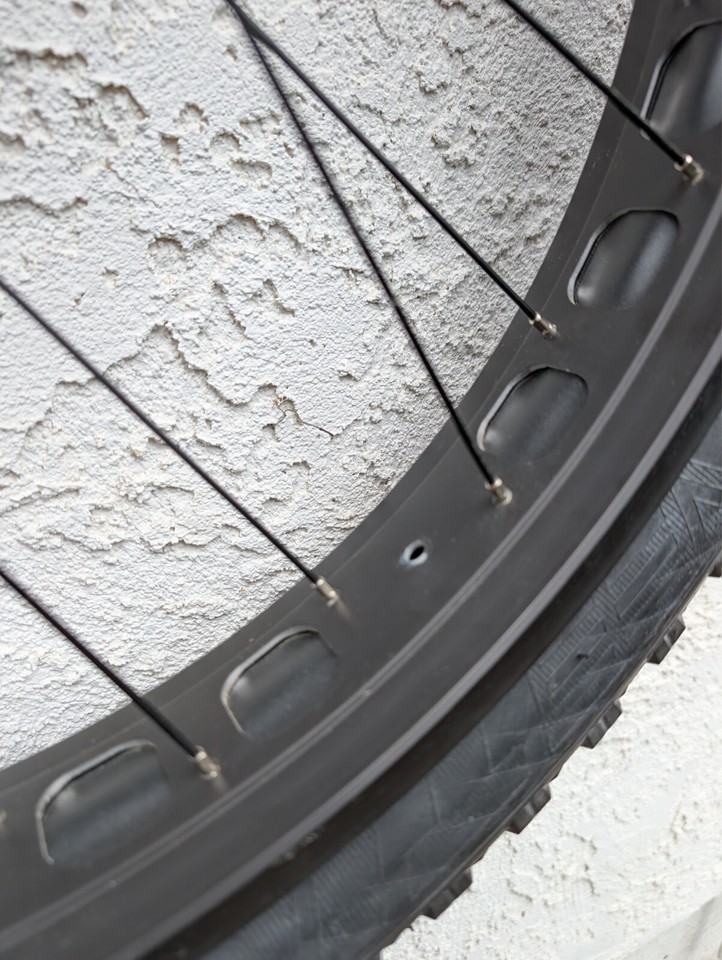 2 - 26x4 Fat Vee Tire Co Mission Command Tires and Rims Set/pair ...