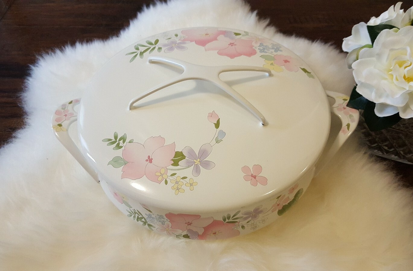 Kobe Cookware Scandinavian Style, Dutch Enamel Oven, made in Japan ...