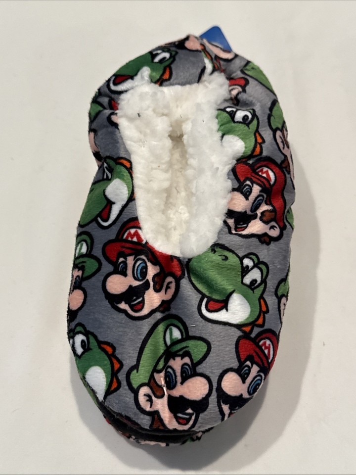 SUPER MARIO, LUIGI & YOSHI Fuzzy Babba YOUTH Slipper Socks Sz. S/M (8 ...