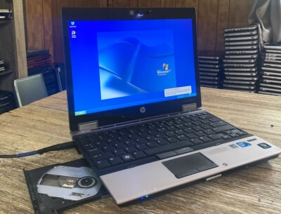 12.1" HP Elitebook Laptop Vintage Windows XP 32 Bit Intel i7 2.1 ghz ...
