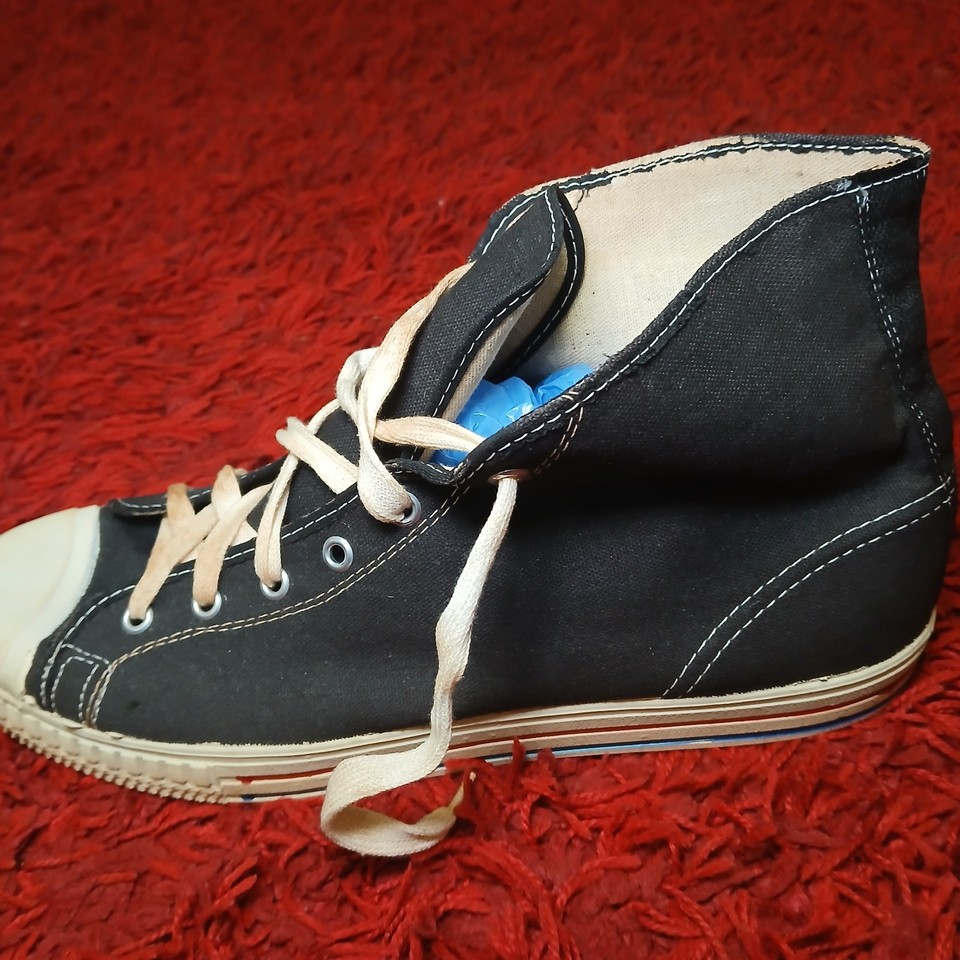Vintage Converse Cushion Arch Hi Top Sneakers Black Canvas USA Made ...