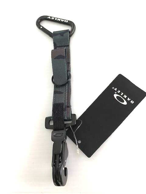 OAKLEY LARGE KEY CHAIN RING Strong CARABINER Military LANYARD Genuine ...