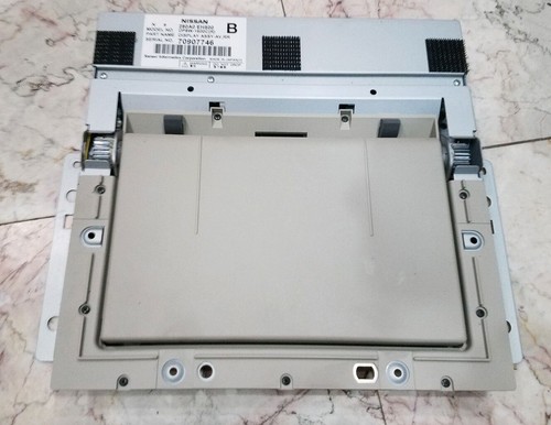 2006-2010 OEM Infiniti M35 M45 Roof Mounted Display Screen DVD ...